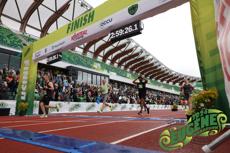 2:52 Eugene Marathon Debut : r/AdvancedRunning